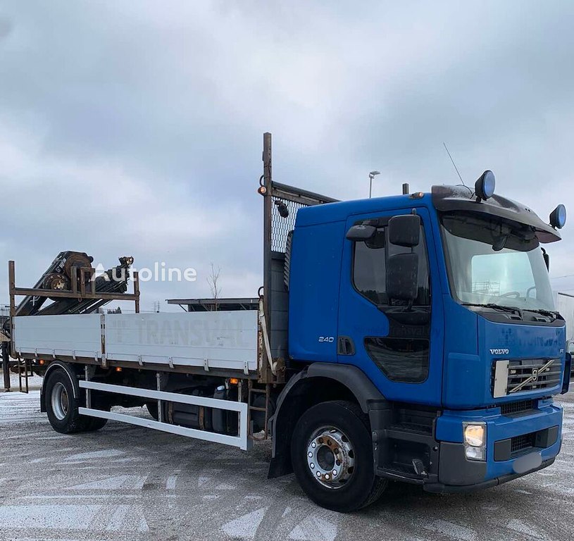 Volvo FE240 + HIAB 088 E5 Hiduo kamion s ravnom platformom