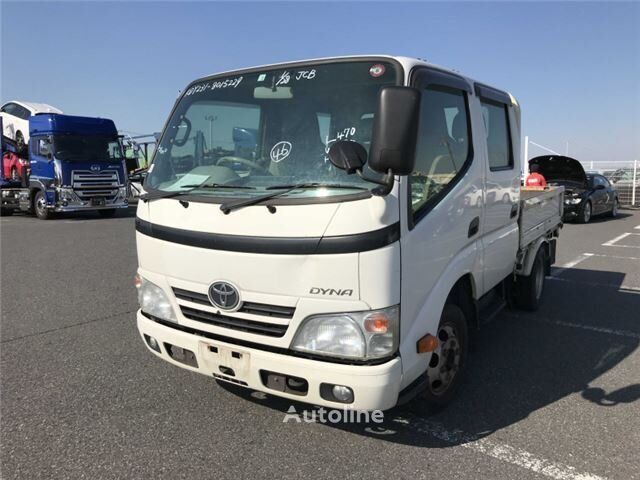 Toyota DYNA kamion s ravnom platformom