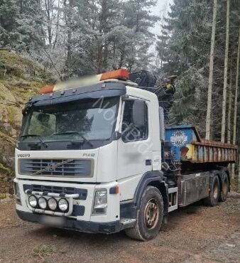 Volvo FH12 420 *6x4 **MULTILIFT 17 ton + crane HIAB 220C kamion s ravnom platformom