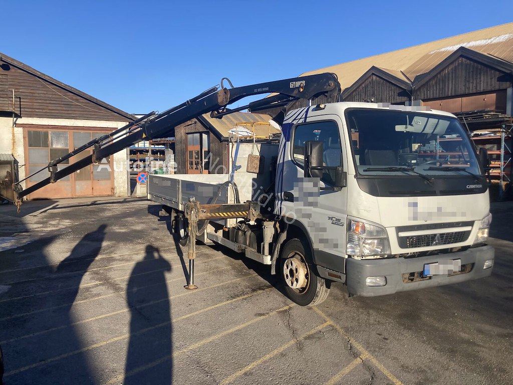 Mitsubishi Fuso Canter 7C15 *crane HIAB 055 *BED: 4.20m *MANUAL *VIDEO kamion s ravnom platformom