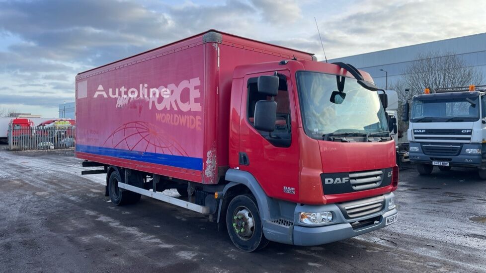 Prodaje se DAF LF 45.140 7.5 TONNE kamion furgon na aukciji