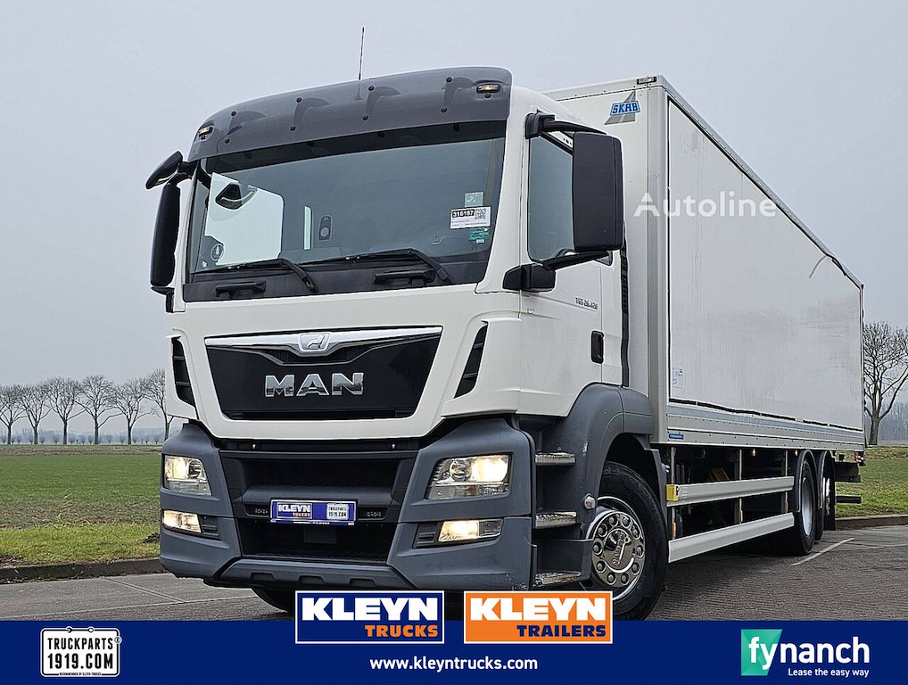 MAN 26.420 TGS 6X2-4 BL 2.5T LIFT kamion furgon