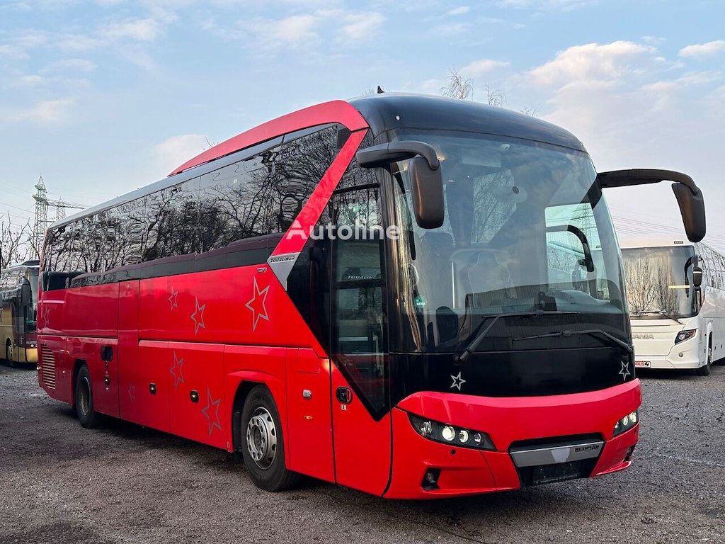 Neoplan P21 turistički autobus