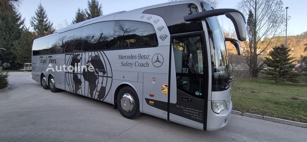 Mercedes-Benz TRAVEGO 16 RHD-M turistički autobus