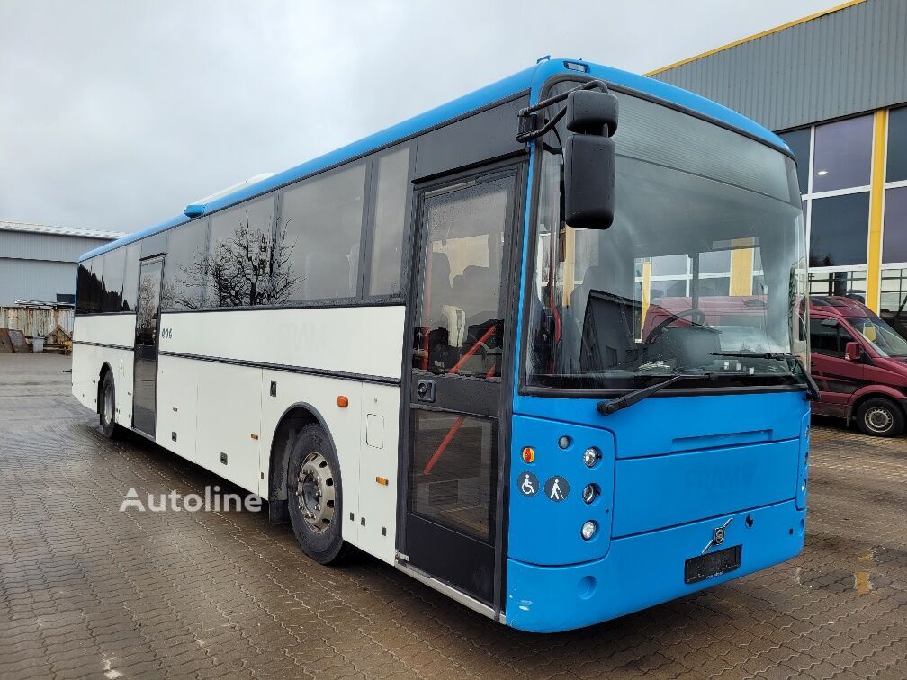 Volvo B9R VEST CONTRAST, KLIIMA, 10.2012, EURO 5, HANDICAP LIFT, 51 se prigradski autobus