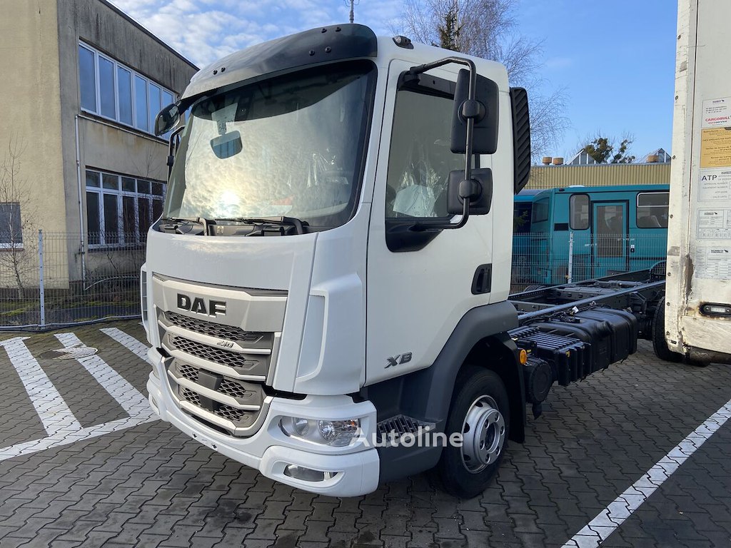 Novi DAF XB210 FA kamion šasija