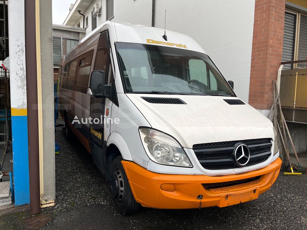 Prodaje se Mercedes-Benz Sprinter putnički minibus na aukciji