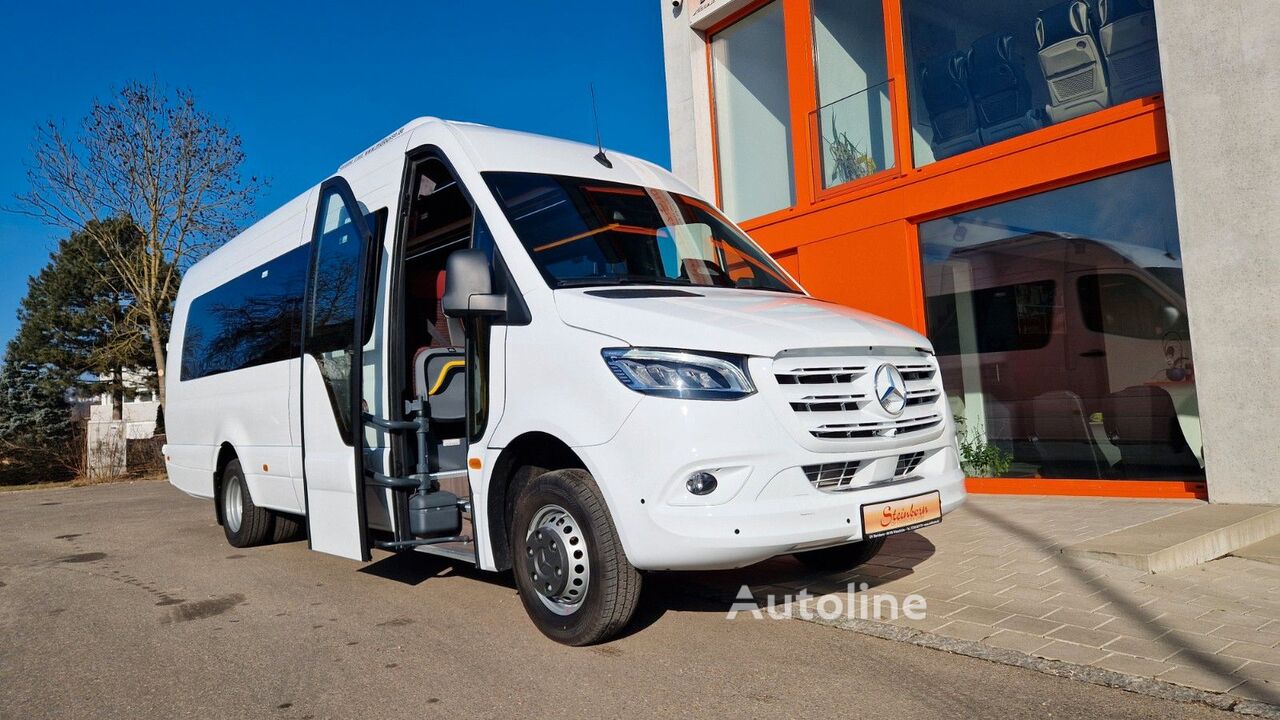 Novi Mercedes-Benz Sprinter 517 XXL putnički minibus