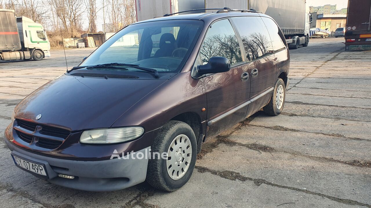 Chrysler VOYAGER 2.0i petrol +LPG MANUAL minivan