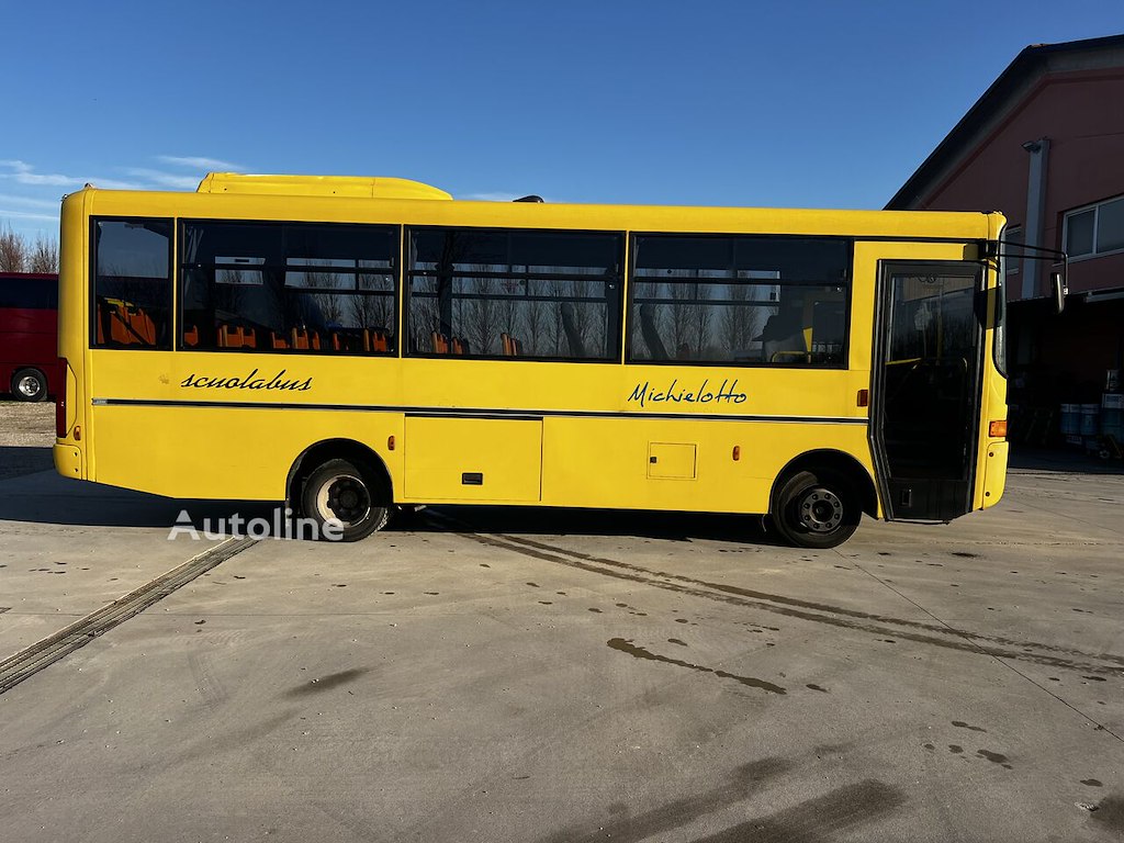 IVECO Cacciamali 90 školski autobus