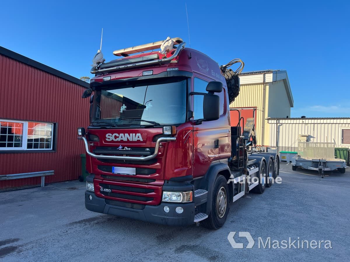 Prodaje se Scania G450 rol kiper sa kukom na aukciji