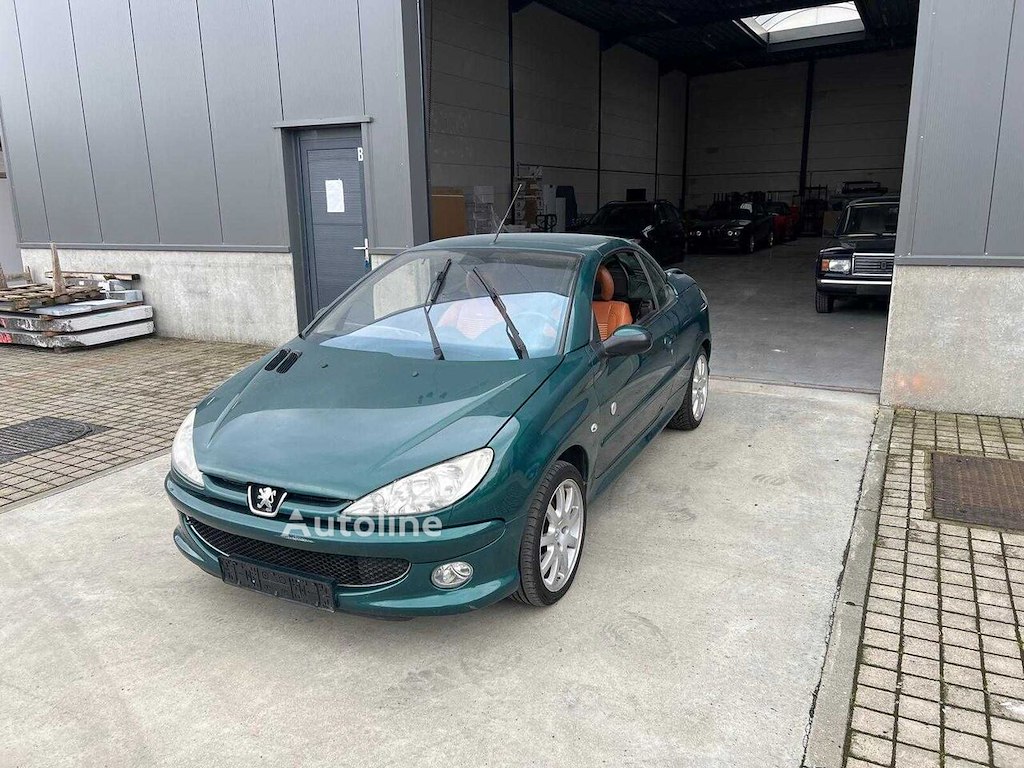 Prodaje se Peugeot 206 kupe na aukciji