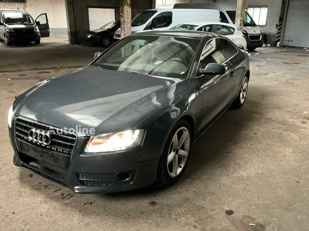 Prodaje se Audi A5 sedan na aukciji