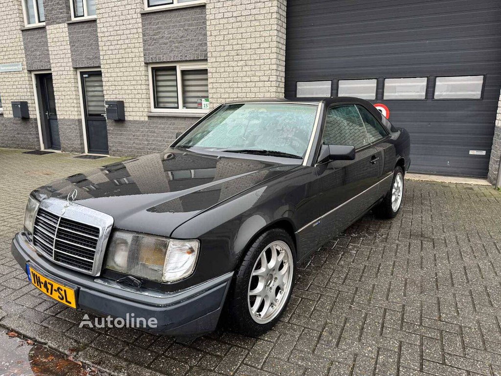 Prodaje se Mercedes-Benz 300 CE U9 sedan na aukciji