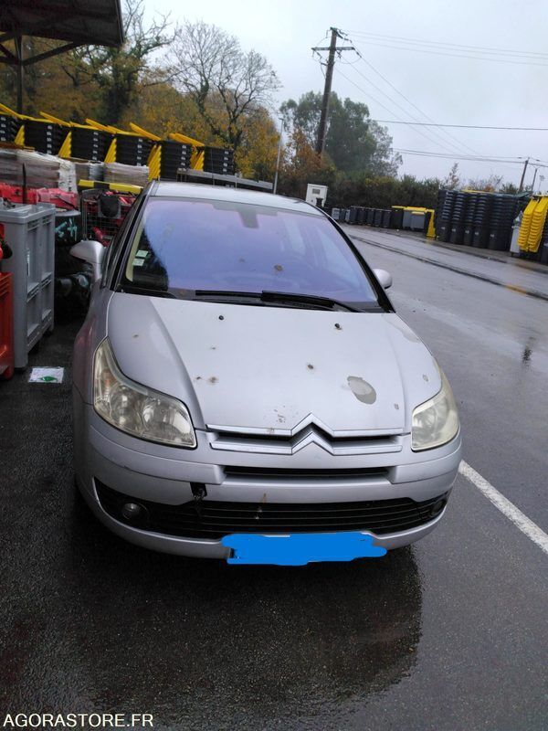 Prodaje se Citroen C4 hečbek na aukciji