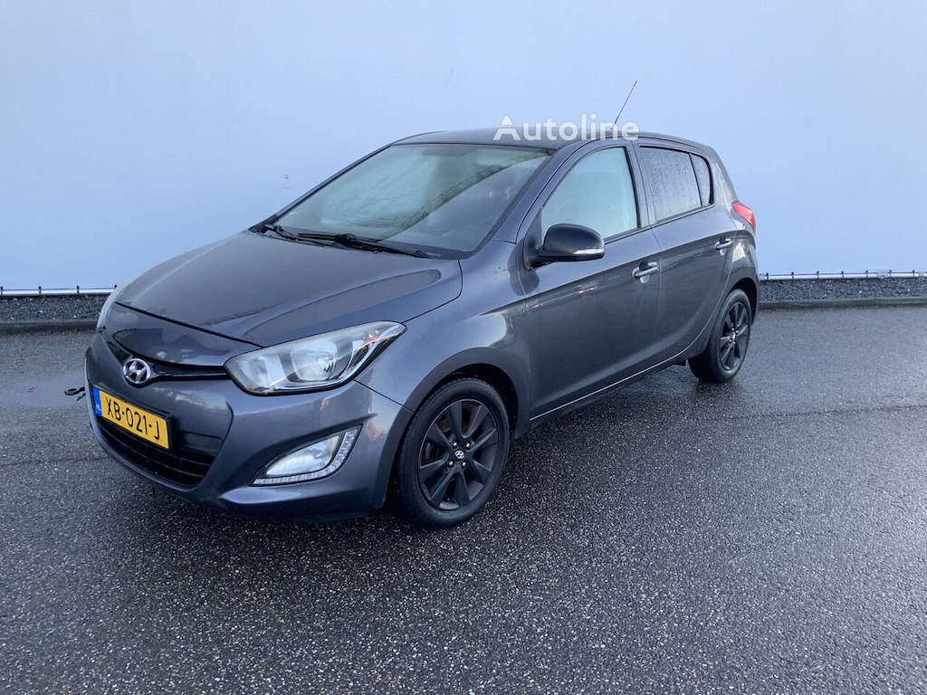 Hyundai i20 1.2i Business Edition MOTOR DEFECT 1 Airco Cruise Alu Velg E hečbek