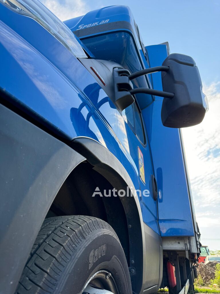 IVECO Daily 70C18 kamion sa klizna zavesa cerada