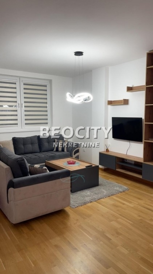 Novi Sad, Sajam, Bulevar kralja Petra I, 2. 5, 85m2, 1100EUR