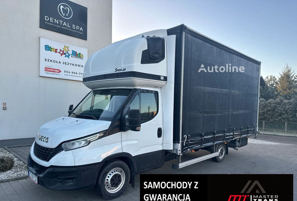 IVECO Daily kamion s ceradom