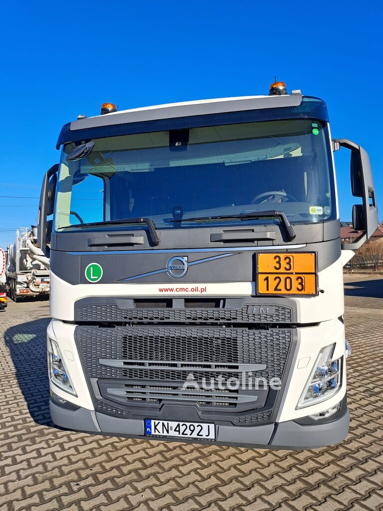 Nova Volvo FM autocisterna za gorivo