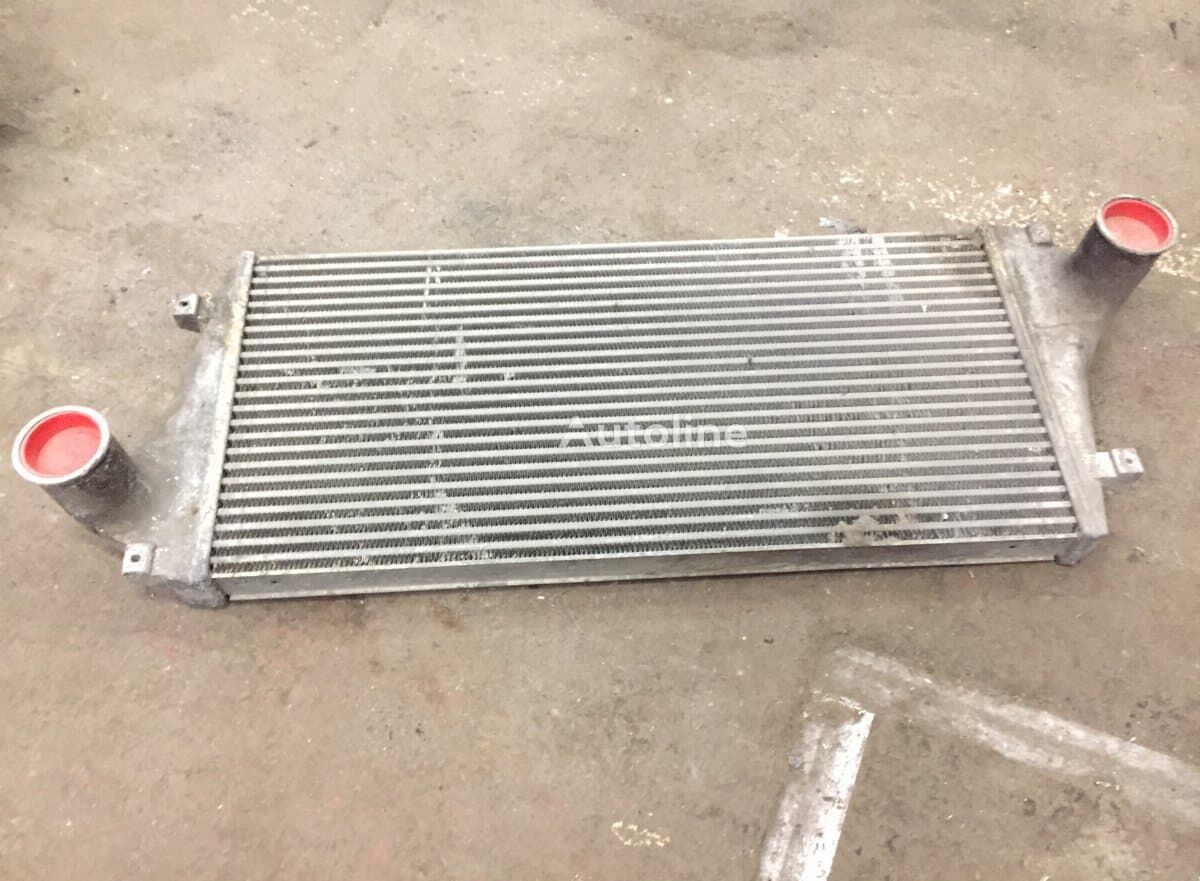 Intercooler interkuler za Volvo 9523815 / 20809866 / 8113576 / 85000621 / 85020167 kamiona
