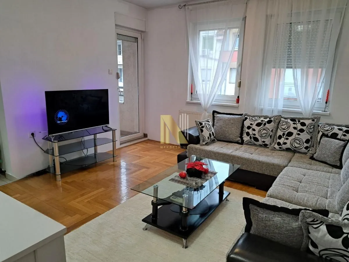 Izdavanje, dvosoban stan, 48m2, Grbavica, Novi Sad, Novi Sad