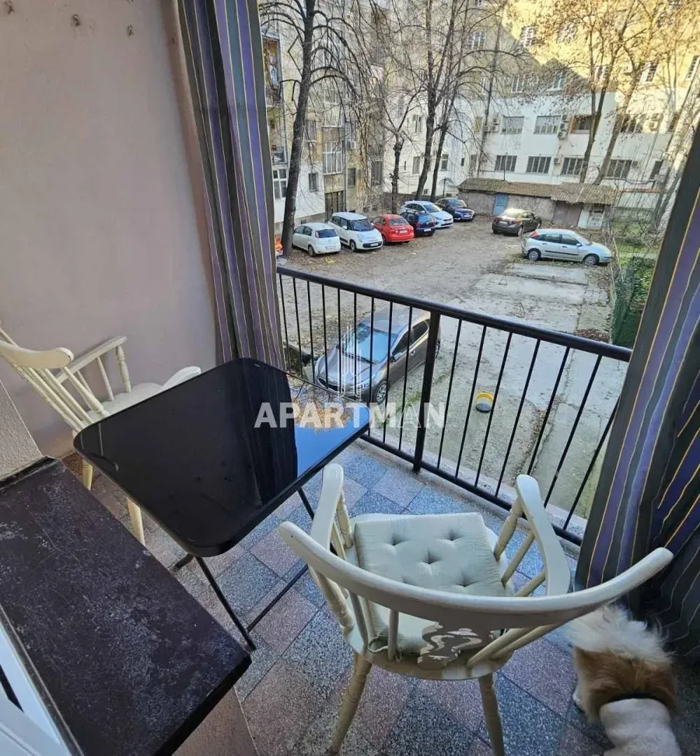 Izdavanje, dvosoban stan, 62m2, Palata Pravde, Beograd