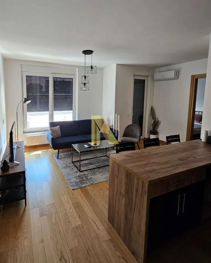 Izdavanje, jednosoban stan, 34m2, Centar, Novi Sad