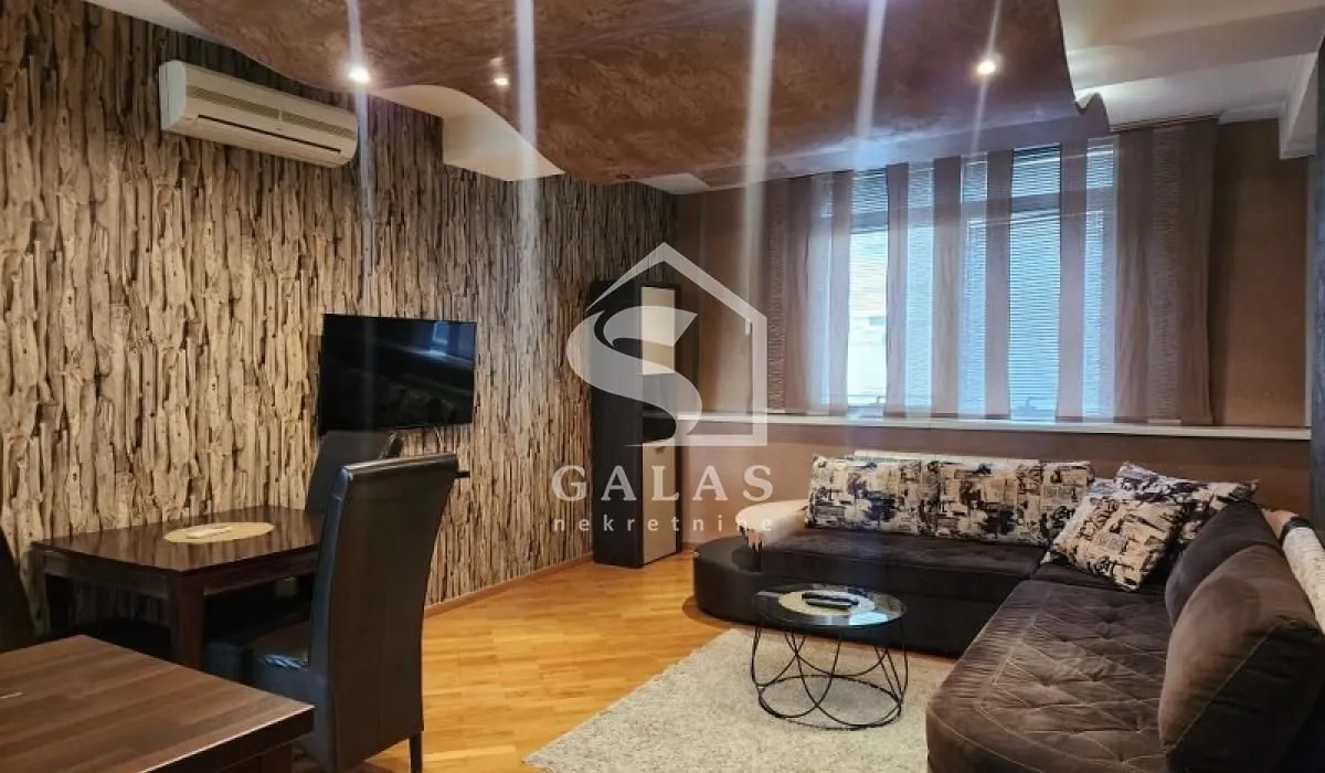 Izdavanje, dvosoban stan, 54m2, Savski Venac, Beograd