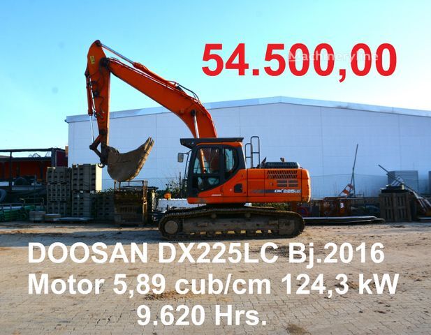 Doosan DX225LC-3 bager guseničar