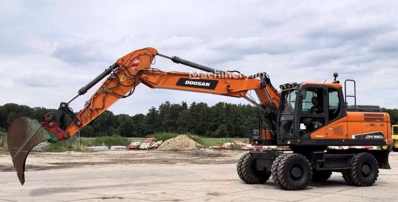 Doosan DX190W-5 bager točkaš