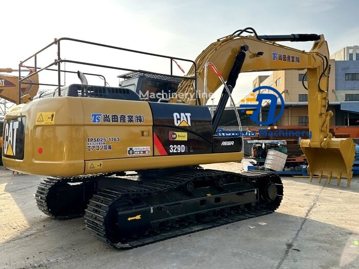 Caterpillar CA329D bager guseničar