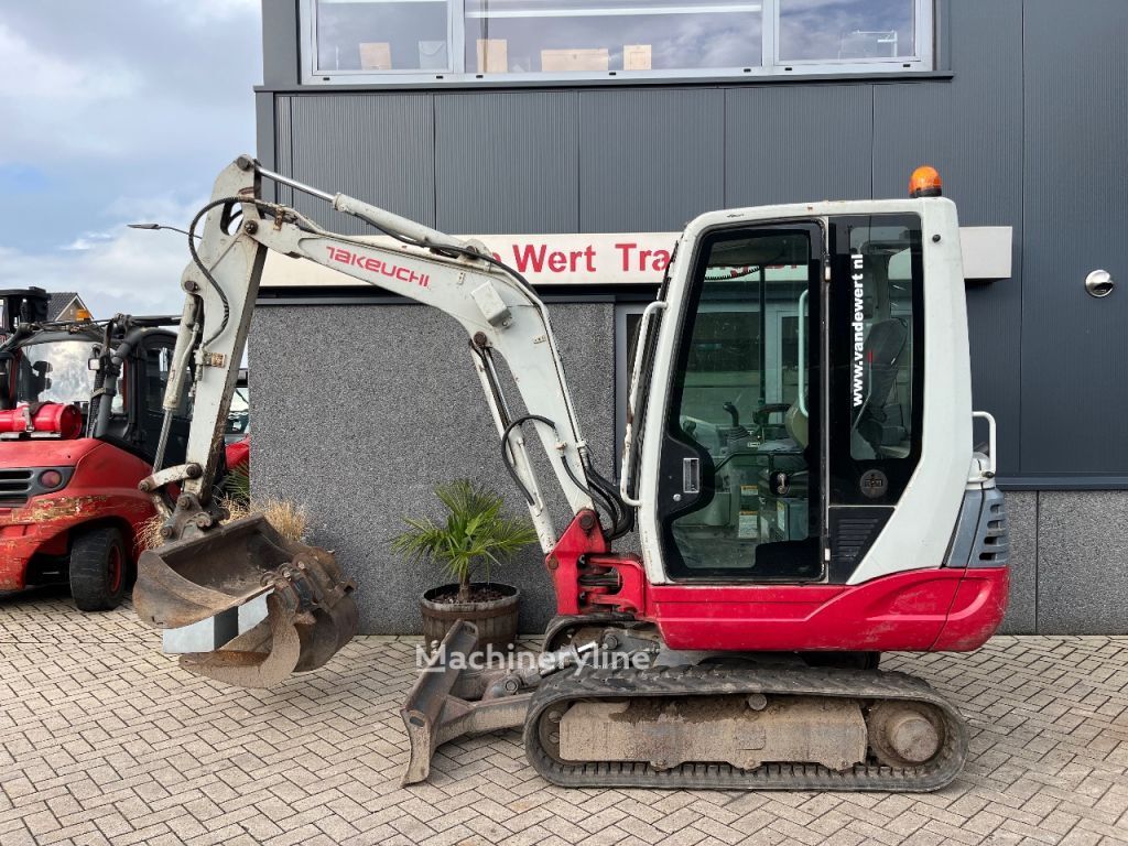 Takeuchi TB 228 minigraver CW05 graafmachine 3 bakken 2010 EXCAVATOR mini bager