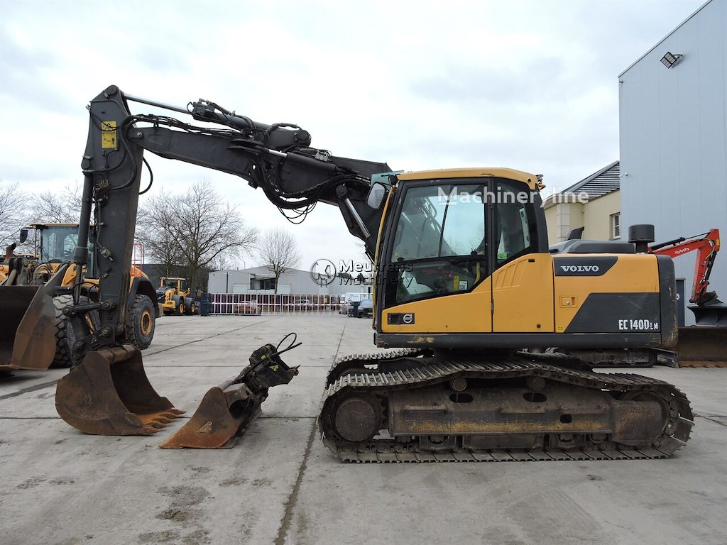 Volvo EC140D bager guseničar