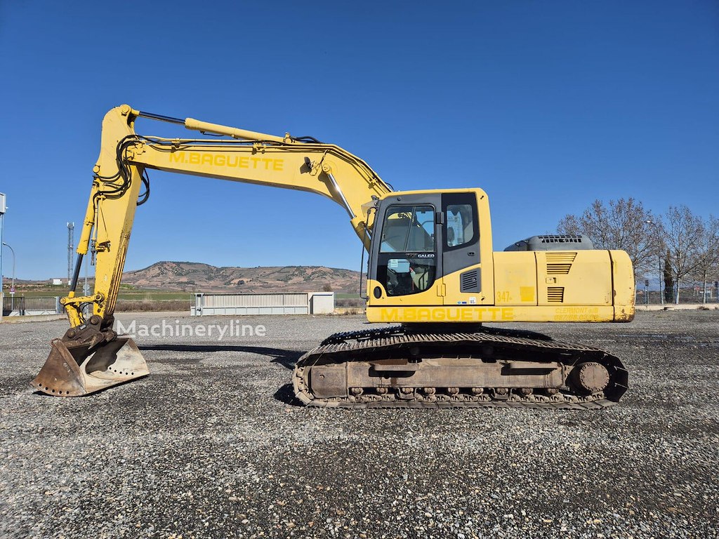 Komatsu PC210LC-8 bager guseničar