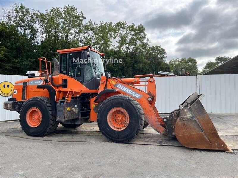 Doosan DL350-5 prednji utovarivač