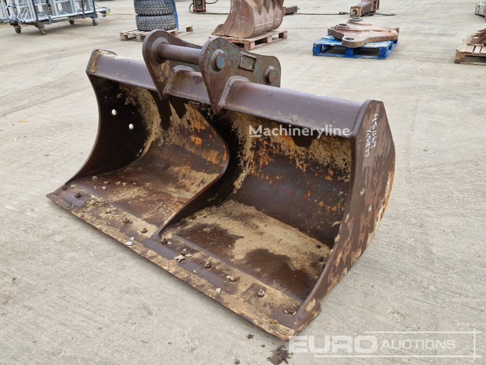 Prodaje se 72" Ditching Bucket 65mm Pin to suit 13 Ton Excavator kašiku za bager na aukciji