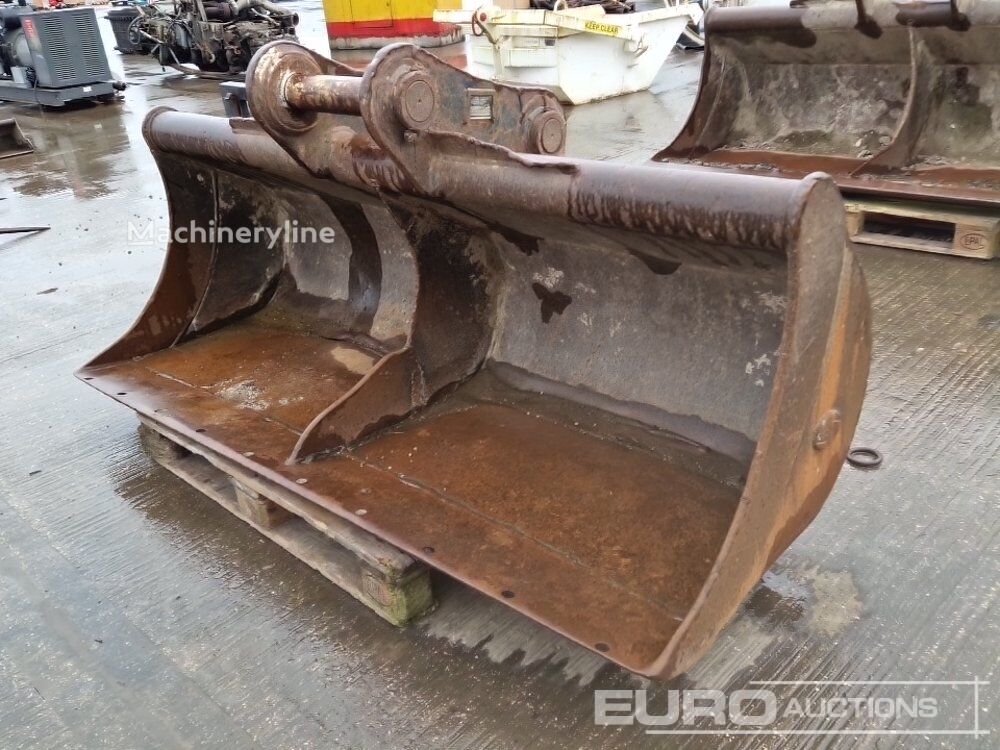 Prodaje se Strickland 84" Ditching Bucket 80mm Pin to suit 20 Ton Excavator kašiku za bager na aukciji