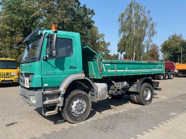 Mercedes-Benz AXOR 1829 kiper