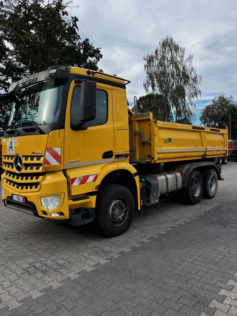 Mercedes-Benz AROCS 2645 kiper