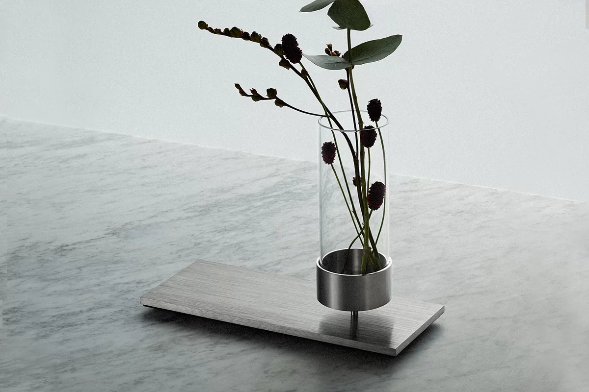 MACHINED / Vase / Steel