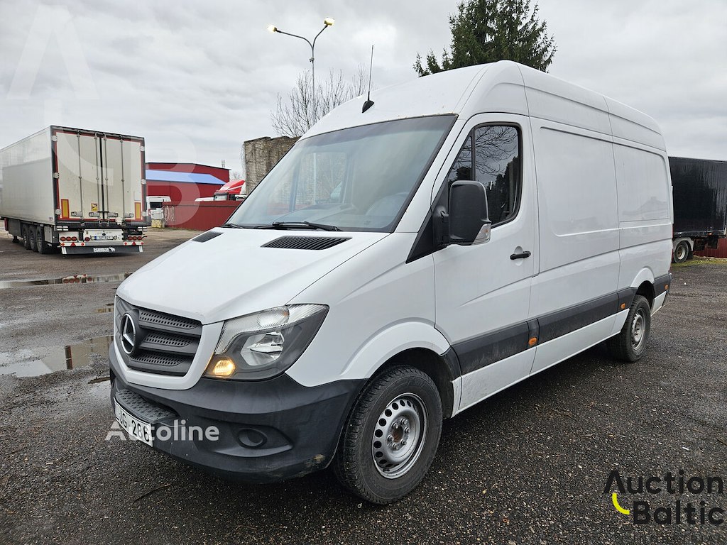 Prodaje se Mercedes-Benz Sprinter minibus furgon na aukciji