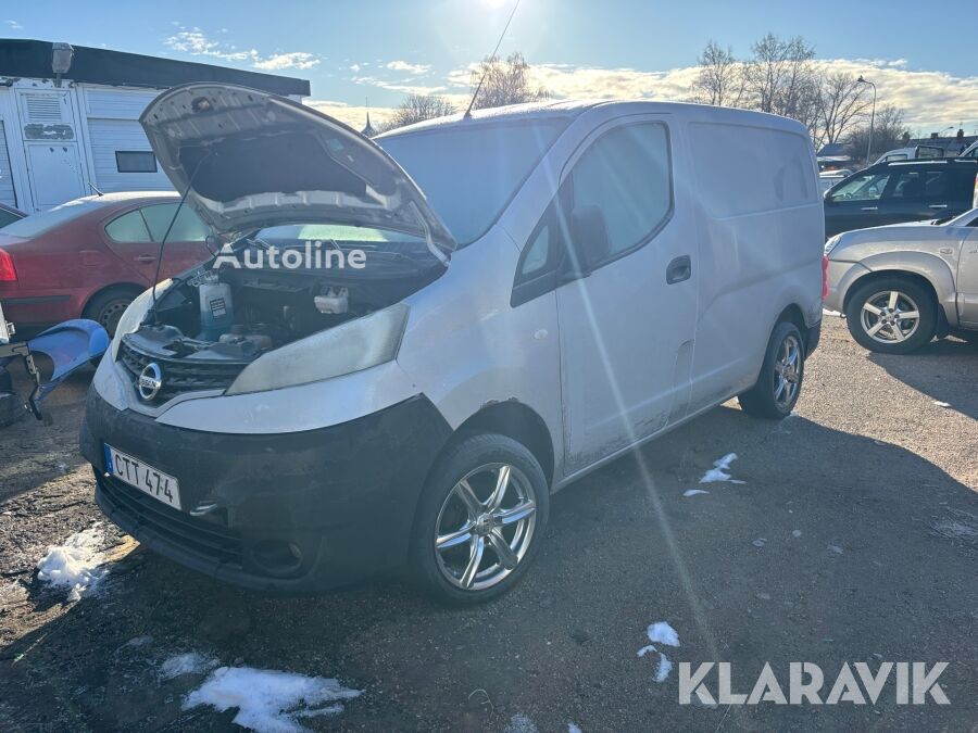 Prodaje se Nissan NV200 minibus furgon na aukciji