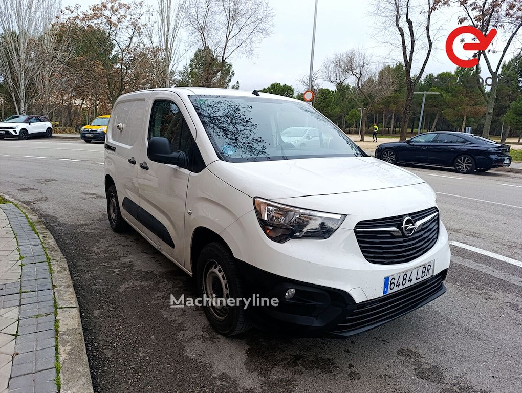 Prodaje se Opel Combo 1.6 laki furgon na aukciji