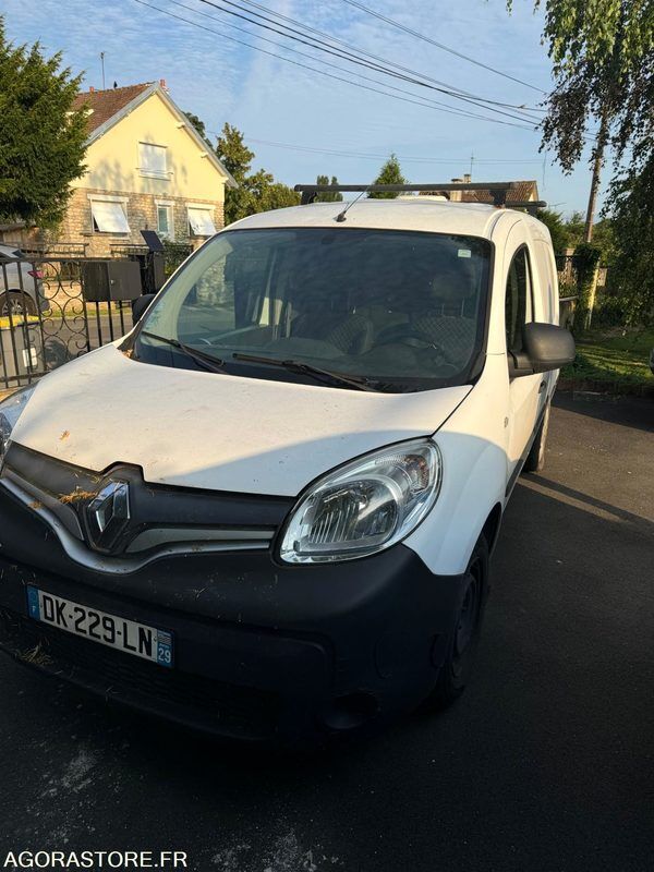 Prodaje se Renault KANGOO laki furgon na aukciji