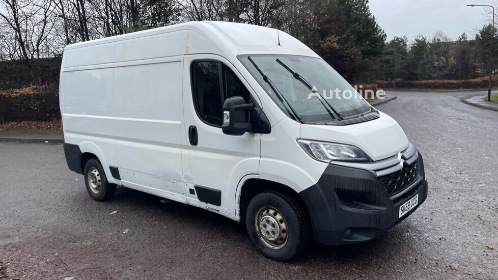 Prodaje se Citroen RELAY 35 BLUEHDI 130 minibus furgon na aukciji