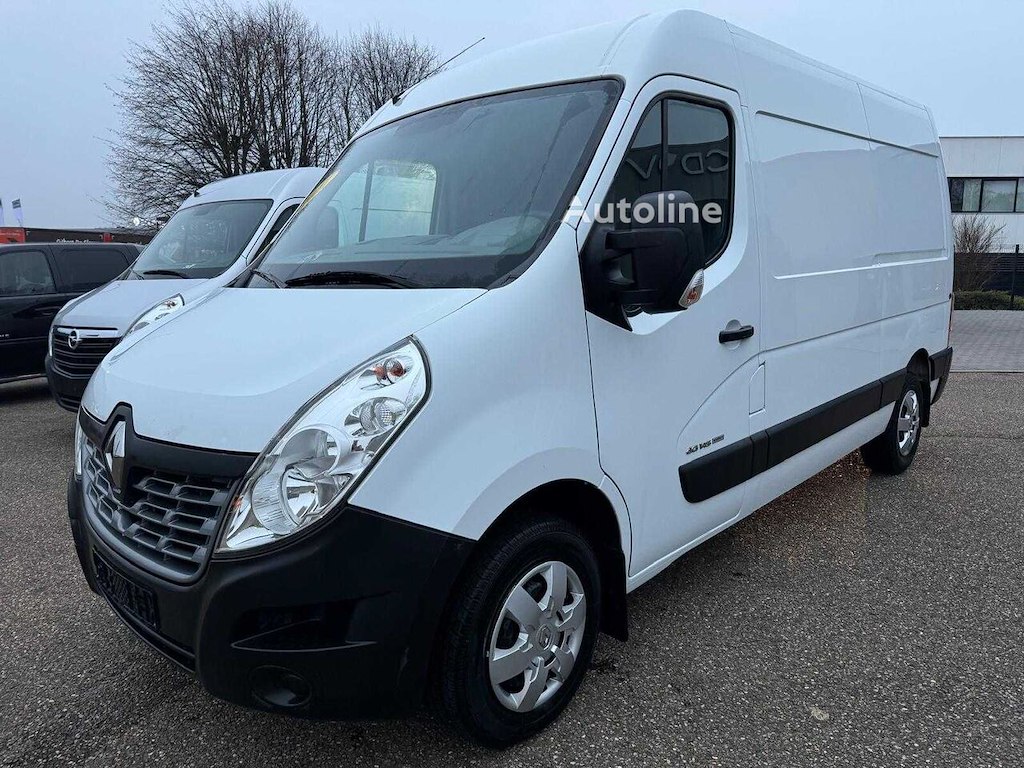 Prodaje se Renault Master minibus furgon na aukciji