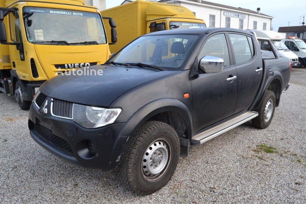 Mitsubishi 2.5 DI-D/136CV Double Cab 4X4 pikap