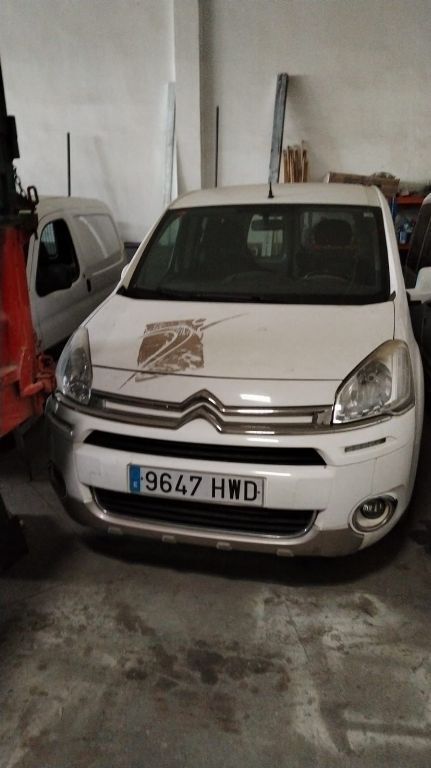 Prodaje se Citroen BERL.HDI90 TONIC minivan na aukciji