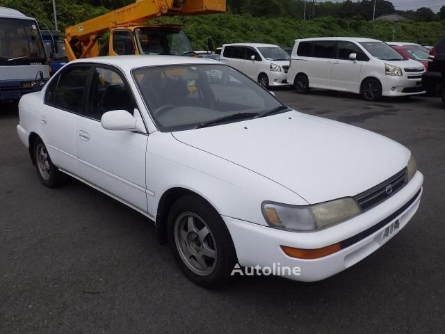 Toyota COROLLA SEDAN